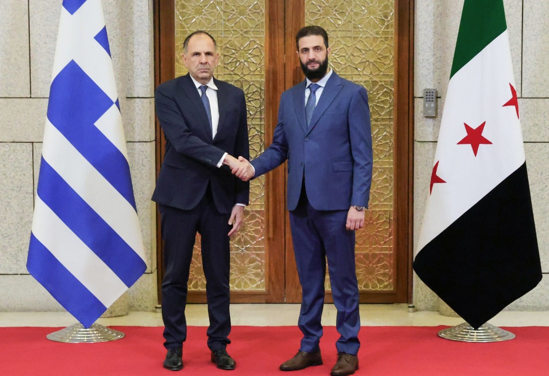 Στη Συρία ο Γεραπετρίτης – Συνάντηση με τον πρόεδρο Αχμέντ Aλ Σάρα ...
