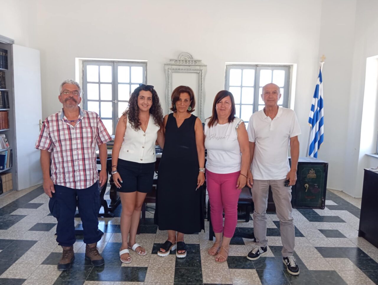 ΕΠΑΡΧΕΙΟ ΚΑΡΠΑΘΟΥ-ΗΝ ΚΑΣΟΥ: Συνάντηση με εκπροσώπους από την Κοινότητα ...